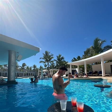 Fx Tristan Threads Say More