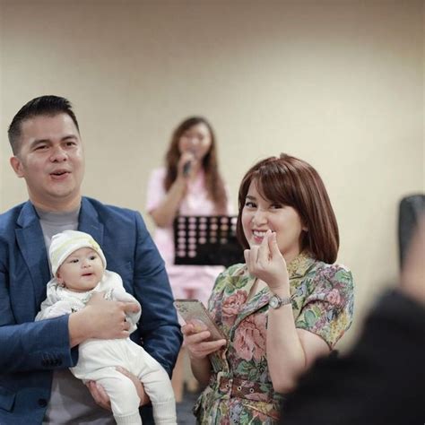 8 potret vanilla anak rosiana dewi dan handhika pratama hidungnya mancung banget