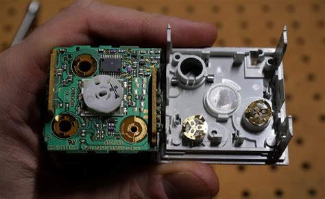 Teardown Whats Inside A Timer Relay Technical Articles