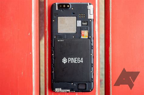 The Linux Based Pinephone Is The Most Interesting Smartphone Ive Tried In Years