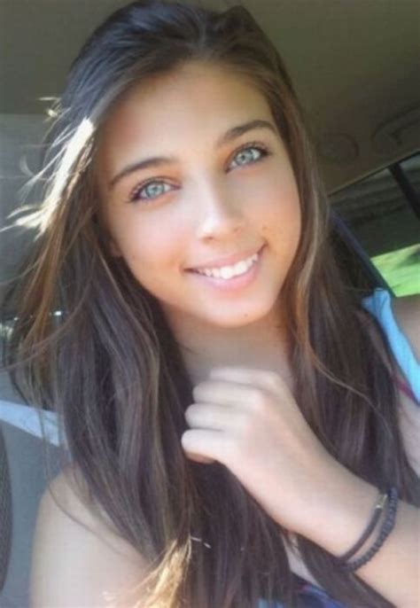 Beautiful Girls 33 Pics