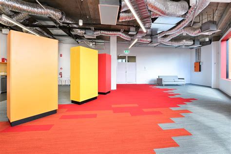 House With No Steps 8