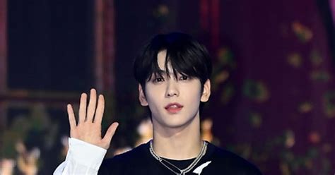 투바투 수빈 멋진 손인사 [포토]