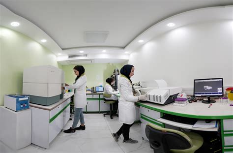 آزمایشگاه دکتر شریفی اصفهان