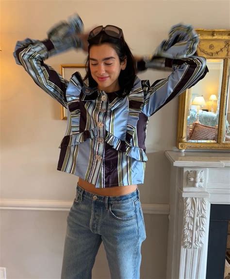 Dua Lipa On Twitter Swipe To The End For The Ultimate Thirst Trap