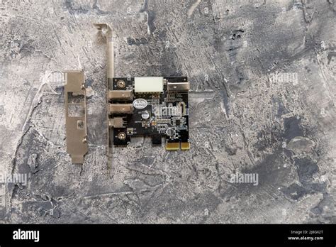 Ageing Technology A Ieee 1394 Firewire Interface For Pcs And To Communicate Externally Stock