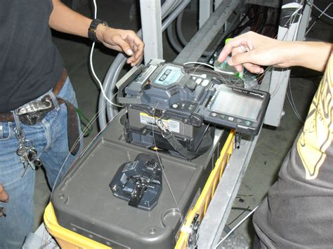 รายละเอียดงานเดินสายและติดตั้งระบบสายไฟเบอร์ออฟติก ใหม่