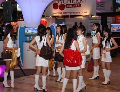 Sex Is The Universal Marketing Tool From Games To Windows