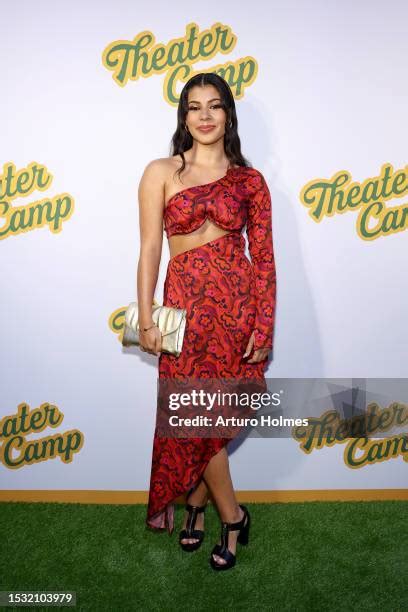 Kyndra Photos And Premium High Res Pictures Getty Images