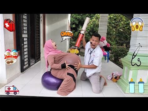 DRAMA 😂 ️🍓 IBU HAMIL SAKIT PERUT MELAHIRKAN BAYI LUCU PAKAI BOLA YOGA - YouTube