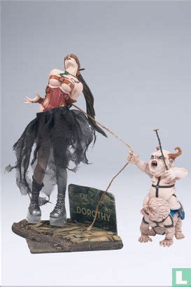 Dorothy With Munchkins 2003 Mcfarlane Toys Lastdodo