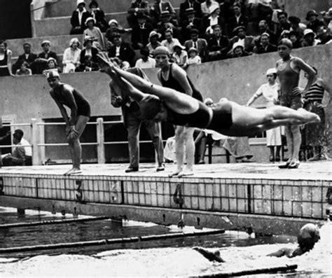 Throwbackthursday Womens Swimming Became An Olympic Event In 1912 At