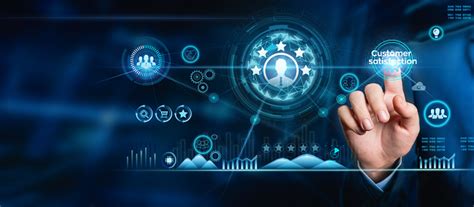 고객 만족 개념 사업가는 최고의 우수한 비즈니스 평가 경험의 아이콘에 고객 만족 아이콘을 터치합니다 만족도 피드백 설문조사 고객은 온라인 응용 프로그램에서 서비스 경험에