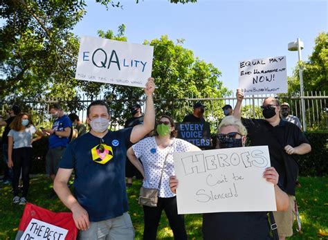 Photos Hundreds Of Blizzard Employees Walk Off Job Fans Boycott Games