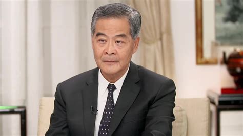 梁振英：数据证实香港25年发展进步，西方媒体误导阻碍实情展现凤凰网视频凤凰网