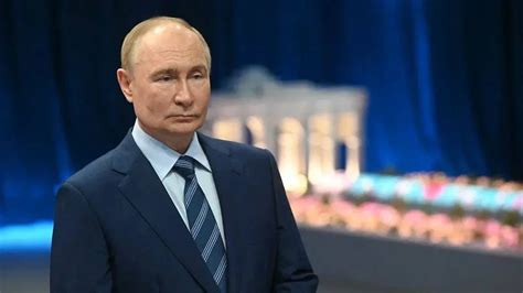 Путин Киев должен признать итоги референдумов в четырёх регионах России