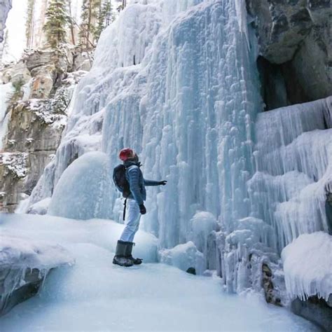 Maligne Canyon Ice Walk A Must Try Winter Activity In Jasper