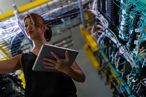 Data Centers Drive DDR Demand EE Times