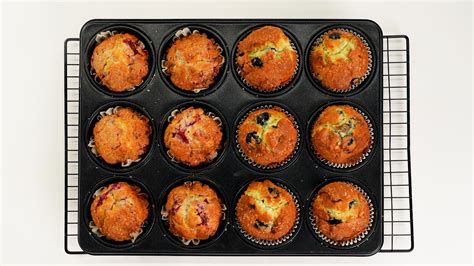 한가지 반죽으로 두종류 머핀 만들기 촉촉한 베리요거트머핀 블루베리머핀 And 라즈베리머핀