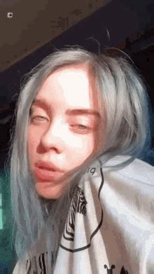 Billieeilishstaringintoyoursoul Billieannoyed 