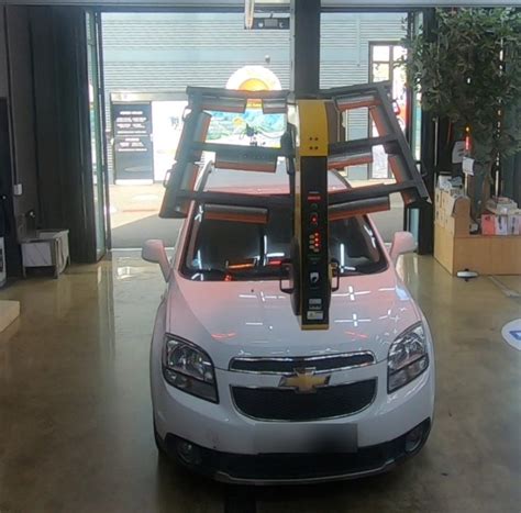 올란도 앞유리교체 교환 바닥에서 튄 돌로 쉐보레 자동차전면유리교체 후진시자동비상등 후깜시공 후기 및 깨진유리 복원용접비용등에 관한 Tip공유~ 네이버 블로그