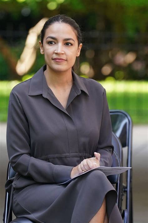 Latinas Bra Straining Itself R Aocismommy