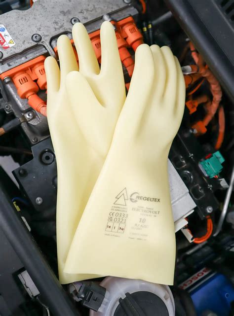 Class 0 Gloves 1000v Autotech Training