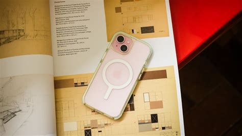 Ốp lưng cường lực cho iPhone Sforum