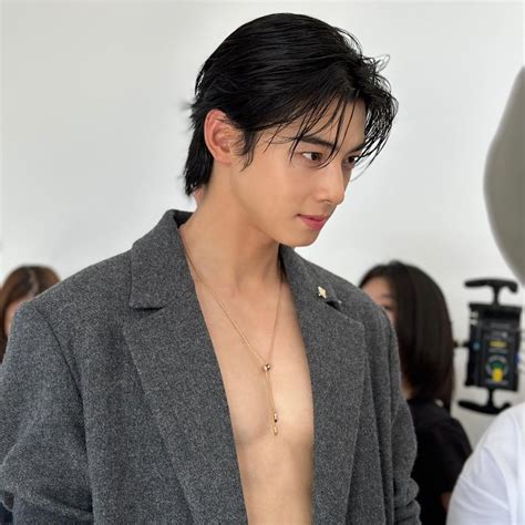 원빈 Vs 차은우 여초 커뮤니티 투표 결과 ㄷㄷㄷ  유머 움짤 이슈 에펨코리아