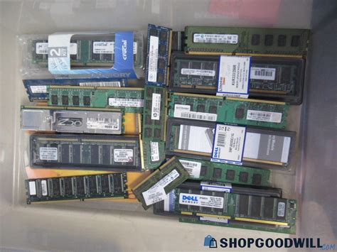 7 Pounds Of Mixed Ddr2 And 3 Desktop And Laptop Computer Ram Sticks