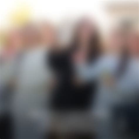 Сегодня отмечается День школьных фотографий Это еще один повод открыть альбом и вспомнить что