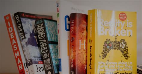 Самые необычные обложки книг | Ridero.Ru