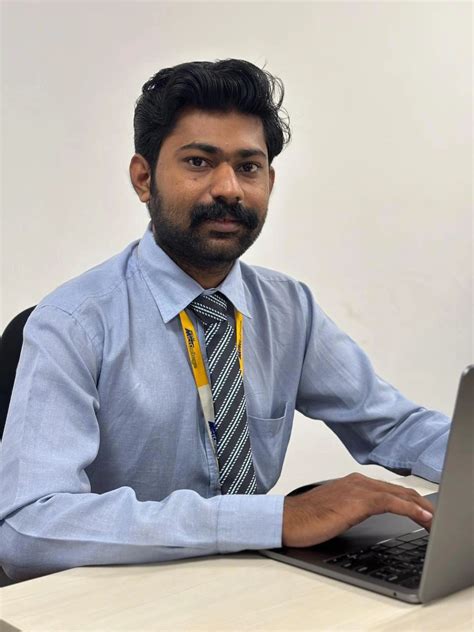 Vijith P R On Linkedin Retailmanagement Leadership Customerservice