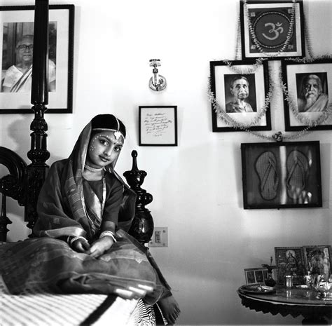 Dayanita Singh — Aware