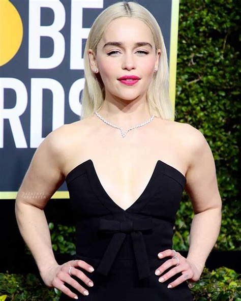 Emilia Clarke Hottest Sexiest Photo Collection Hnn