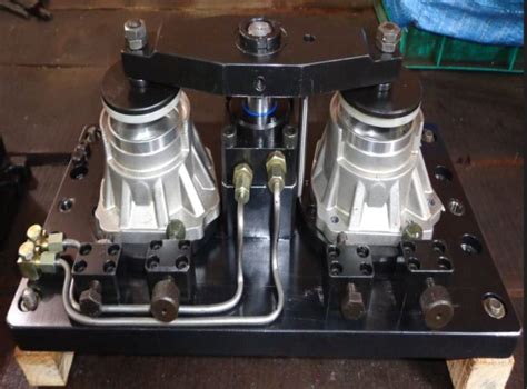 Polished Steel Jig Fixture Feature Rugged Design High Strength