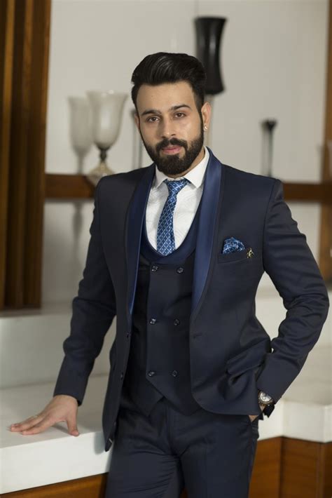 Mens 5 Piece Suit At ₹ 9495piece Karol Bagh New Delhi Id