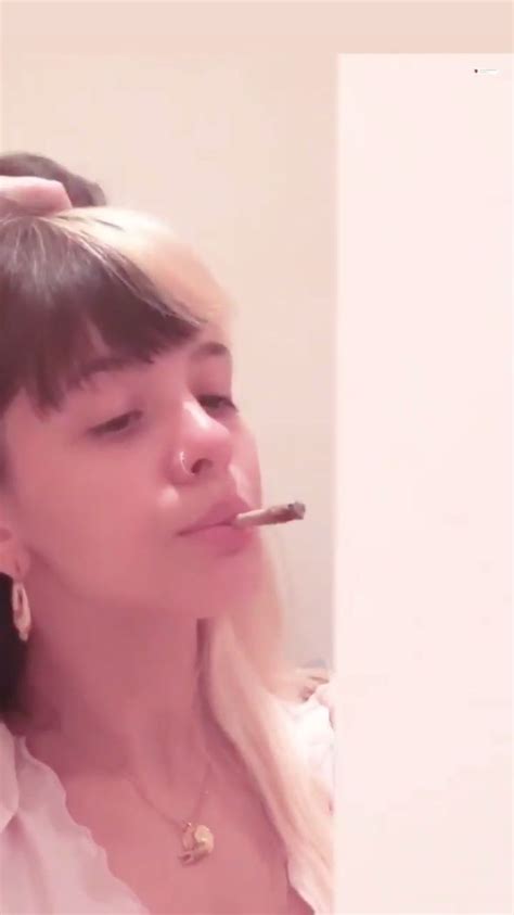 Pin On Melanie Martinez Melanie Martinez Girl Martinez