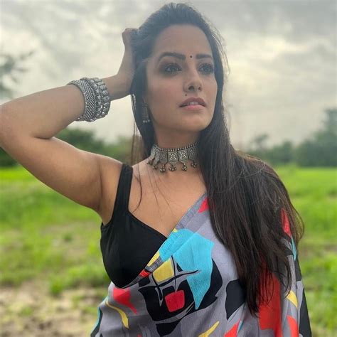 Anita Hassanandani Rbollyarm