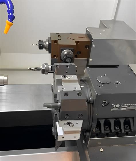 Horizontal Bed Linear Guide Rail Ball Screw Bearing CNC Lathe Machine High Precision Bench Lathe