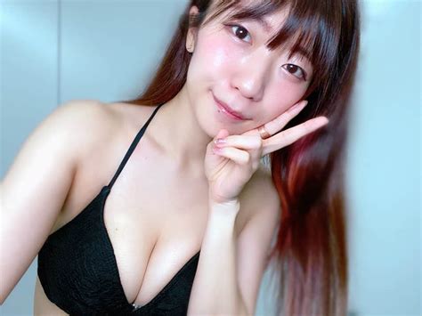 ぱいぱいでか美さんのインスタグラム写真 ぱいぱいでか美instagram 「今年の夏唯一きた水着 ꙳ 水着 ぱいぱいでか美 ꙳ 先月の受注販売チェキの衣装は夏らしく水着でした