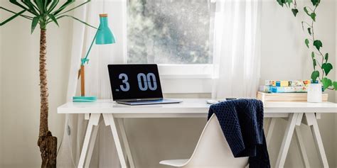 30 Easy Ways To Reduce Visual Clutter In Your Home