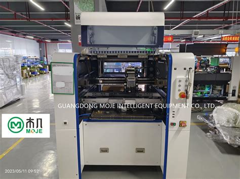 Multi Functional High Cost Effective Automatic Chip Mounter Pick And
