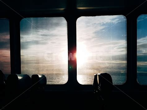 배 창문 일출 풍경 Sunrise 사진이미지일러스트캘리그라피 물렁군작가