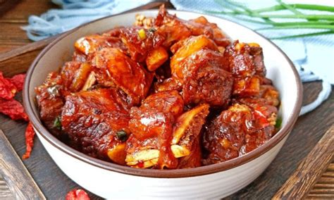 Sườn Bò Kho Món Ngon ấm áp Cuối Tuần Báo Cao Bằng điện Tử
