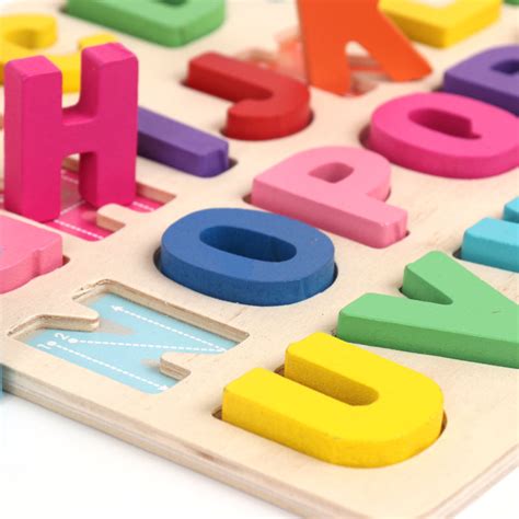 ხის ინგლისური ანბანი ფაზლი The Toy Shop სათამაშოების მაღაზია