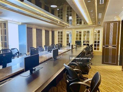 Office For Rent At Menara Etiqa Twins Rm 53 963 Per Month Iproperty Malaysia