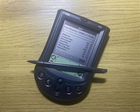 Here Is My First Palm Pda The M105 Running Palm Os 3 5 1 R Oldhandhelds