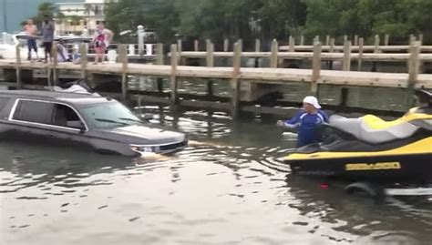 This Guy Should Never Go Near A Boat Ramp Again Video Personal