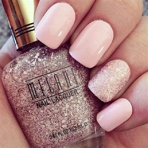 37 Fabulous Ways To Wear Glitter Nail Polish
